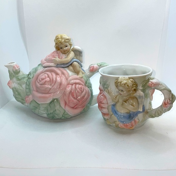 Avon | Dining | Vintage Avon Cherub Teapot With Tea Cup Mug Floral Pink ...